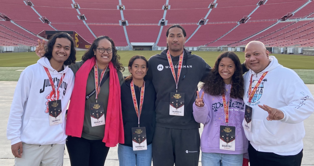 BREAKING: Four-star linebacker Talanoa Ili Commits to USC - On3